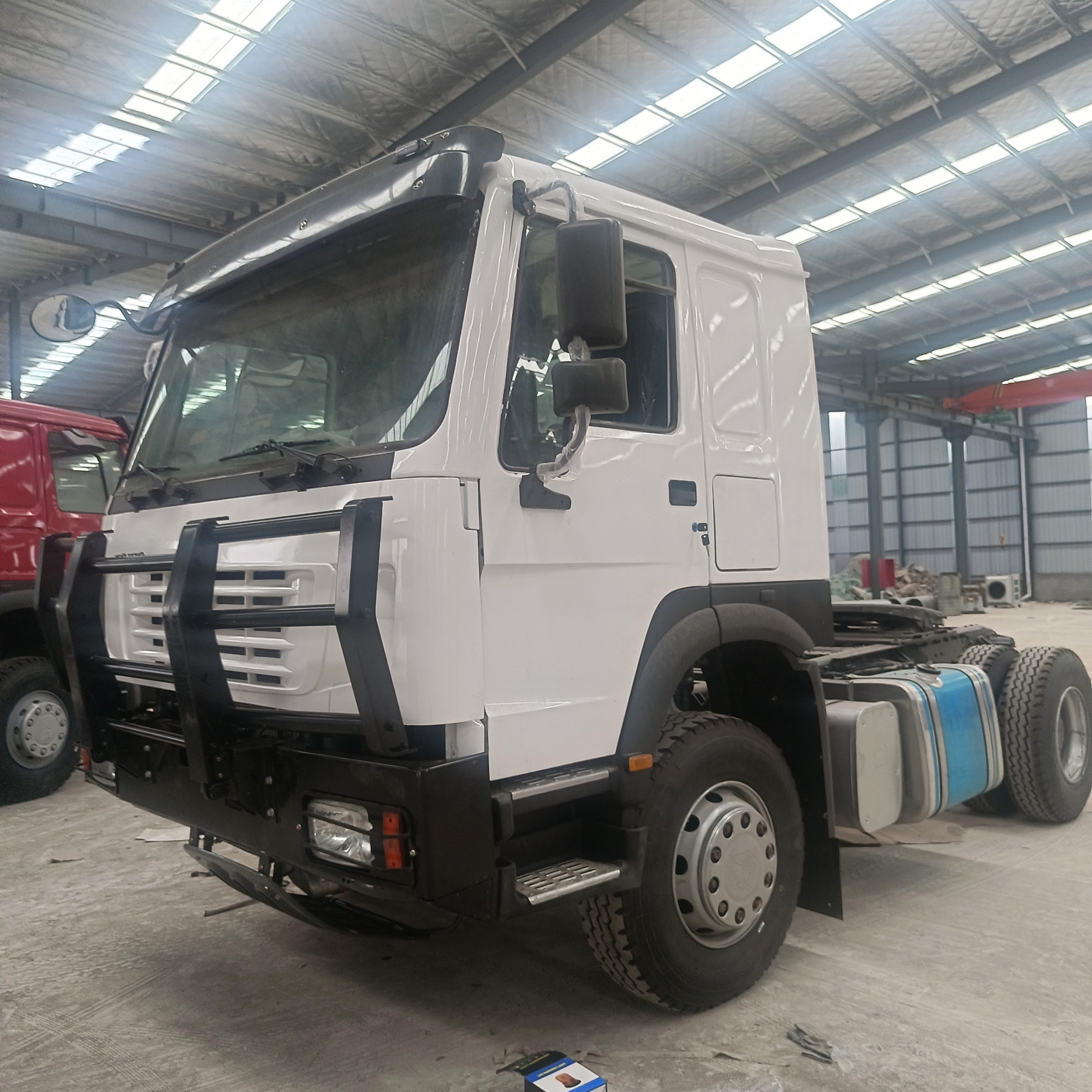 High Capacity Tractor with Enhanced Sediment Removal Technology Farming ...